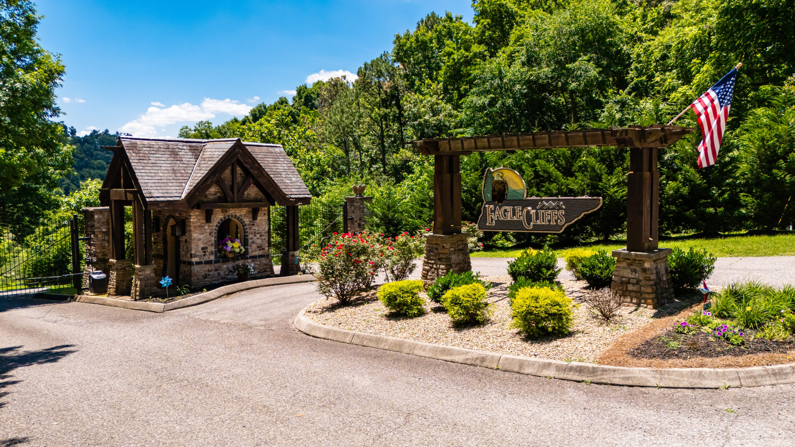 Learn More About The Eagle Cliffs Community